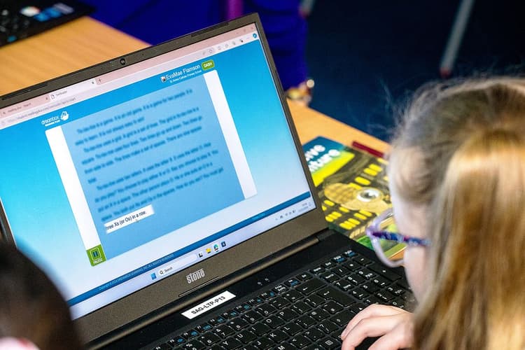 Reading Plus | Reviews 2025: Features, Price, Alternatives